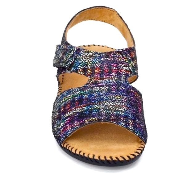 Naturalizer | Shoes | Naturalizer Scout Wide Sandals | Poshmark